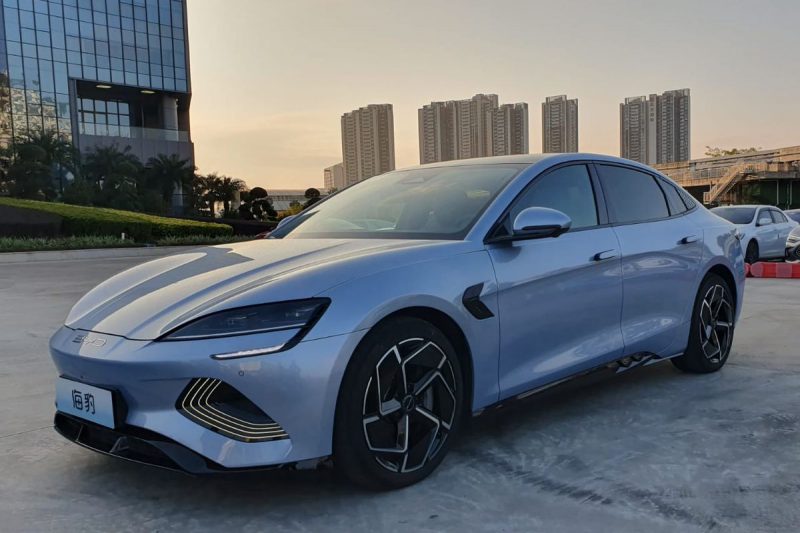 Mengenal Perbedaan antara Mobil Listrik, Hybrid & PHEV I Carro.id